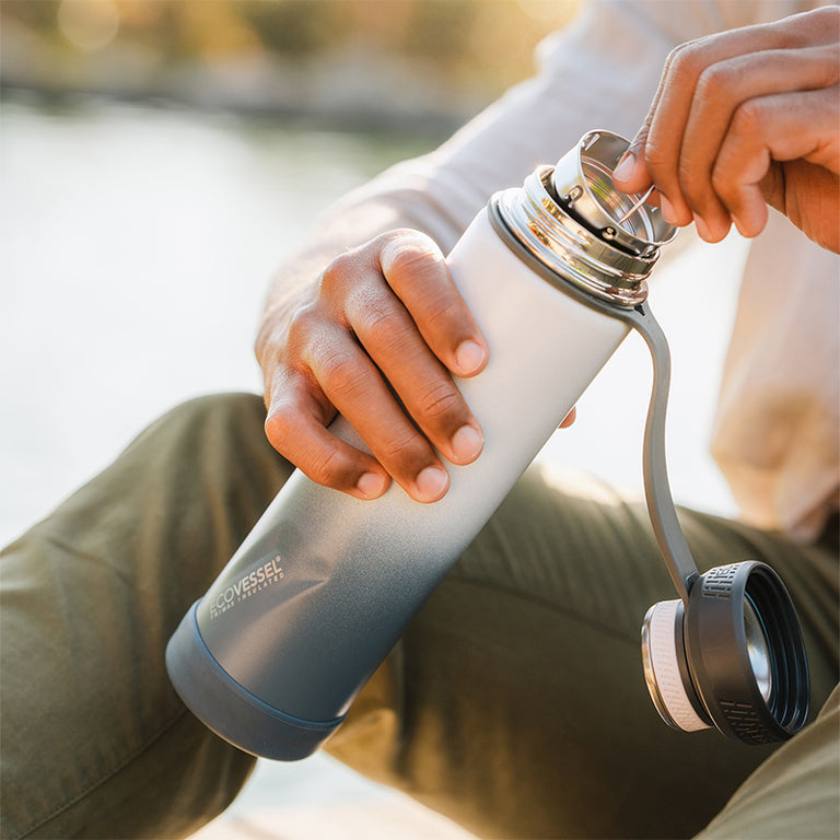 Vacuum Insulated Stainless Steel Water Bottle – EcoVessel